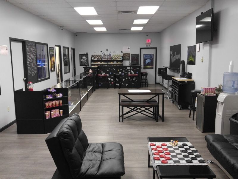 The Vape Room - 520 NW Englewood Rd Kansas City, MO