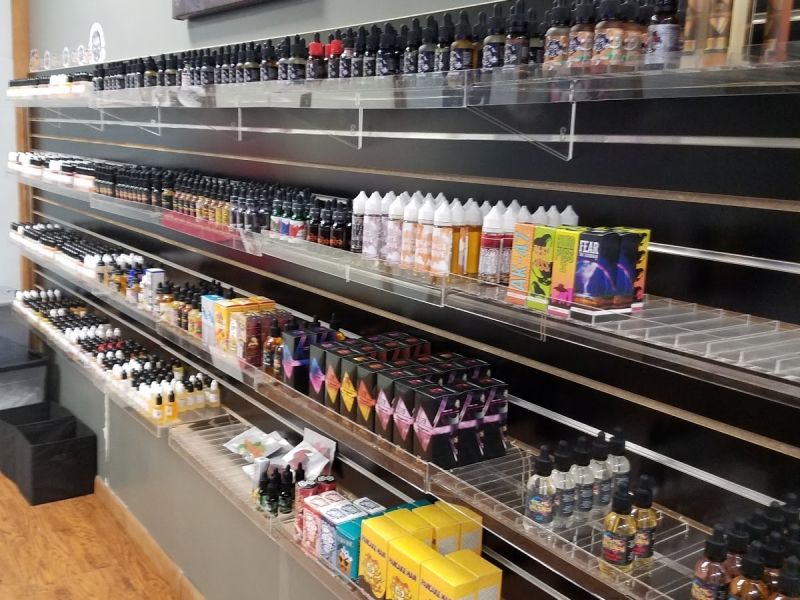 UIS Vapes - 128 N Center Ave Somerset, PA