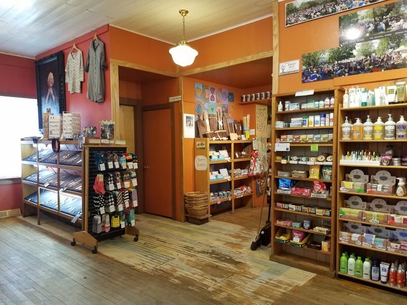 Spring Green General Store - 137 South Albany Street Spring Green, WI