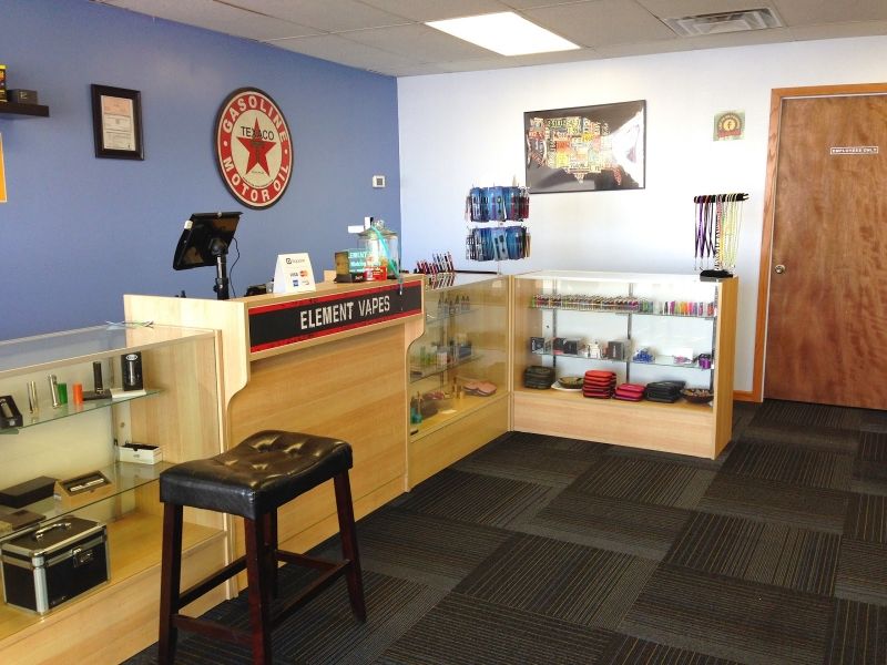 Element Vapes - 515 S Woodlawn St Wichita, KS