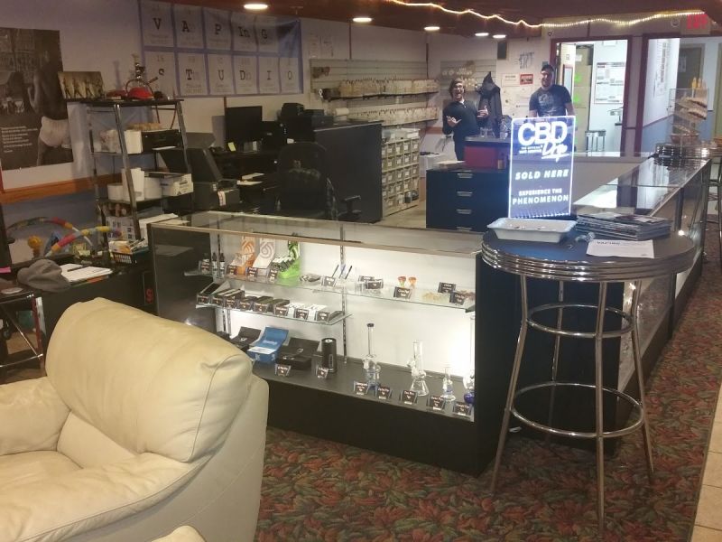 Vaping Studio - 811 Mainstreet Hopkins, MN