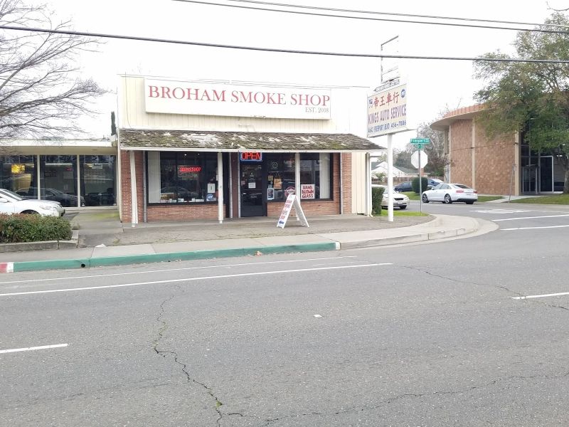 Broham Art & Tobacco - 4643 Freeport Blvd Sacramento, CA