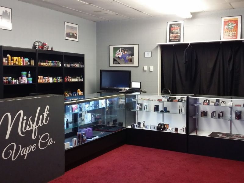 Misfit Vape Co. - 124 S Poplar St Centralia, IL