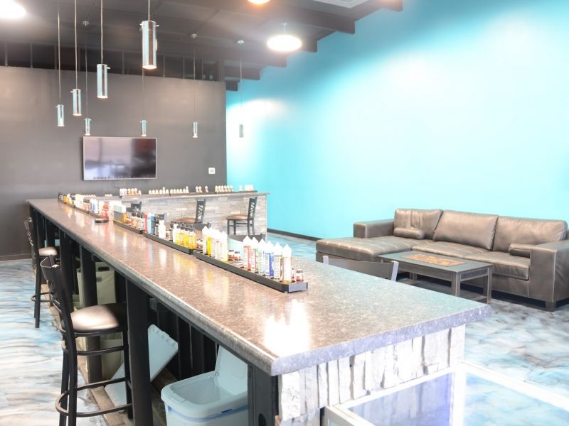 New Cloud Vapor Lounge - 5420 IN-62 Suite #400 Jeffersonville, IN