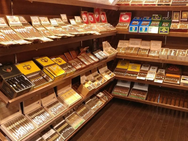Route 28 Lucky Mart - 202 North St North Reading, MA