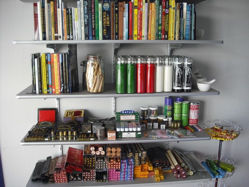 3 Wizards Smoke Shop and Tattoo - 953 East Sahara Avenue E-21 Las Vegas, NV