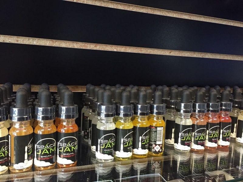 Just Vape Electronic Cigarettes - 5819 Mayfield Rd Mayfield Heights, OH