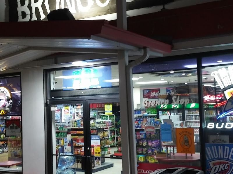 Bronco Vapes - 551 E State Hwy 152 #2 Mustang, OK