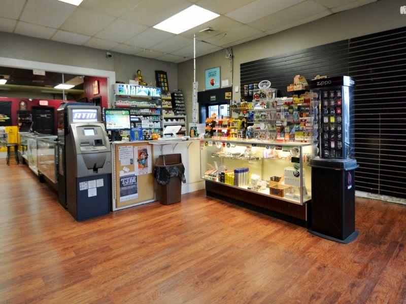 Emmaus Smoke Shop - 1245 Chestnut St Emmaus, PA
